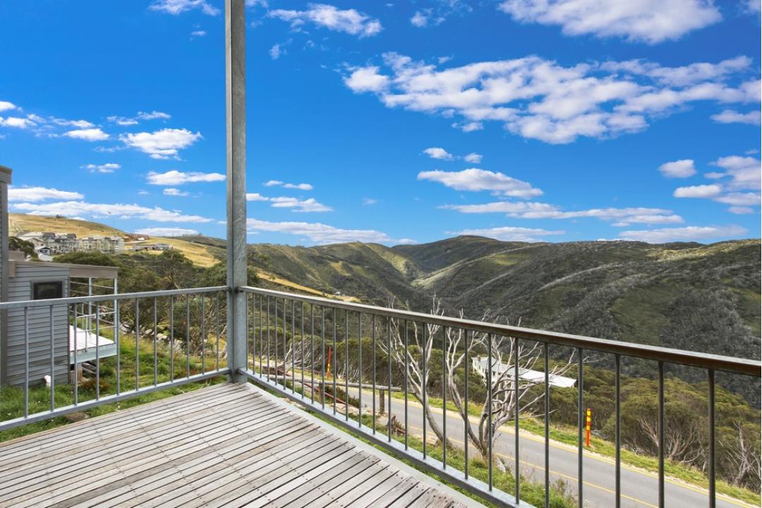 Mt Hotham Accommodation Official Site - Alpine Haven 1