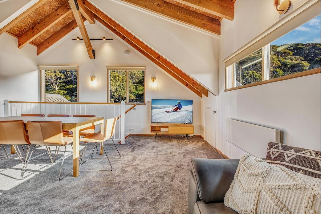 Mt Hotham Accommodation Official Site - The Penthouse - Alpine Haven